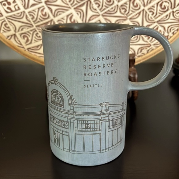 Starbucks | Kitchen | Starbucks Reserve Roastery Tasting Room Seattle ...